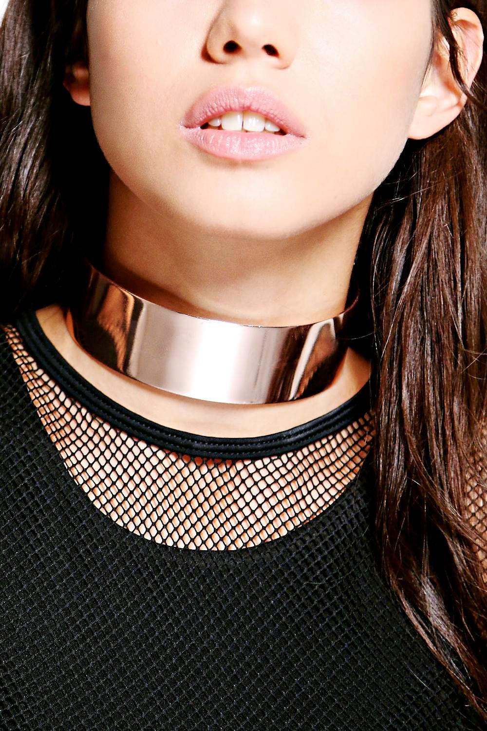 Elsa Thick Solid Band Metal Choker Boohoo