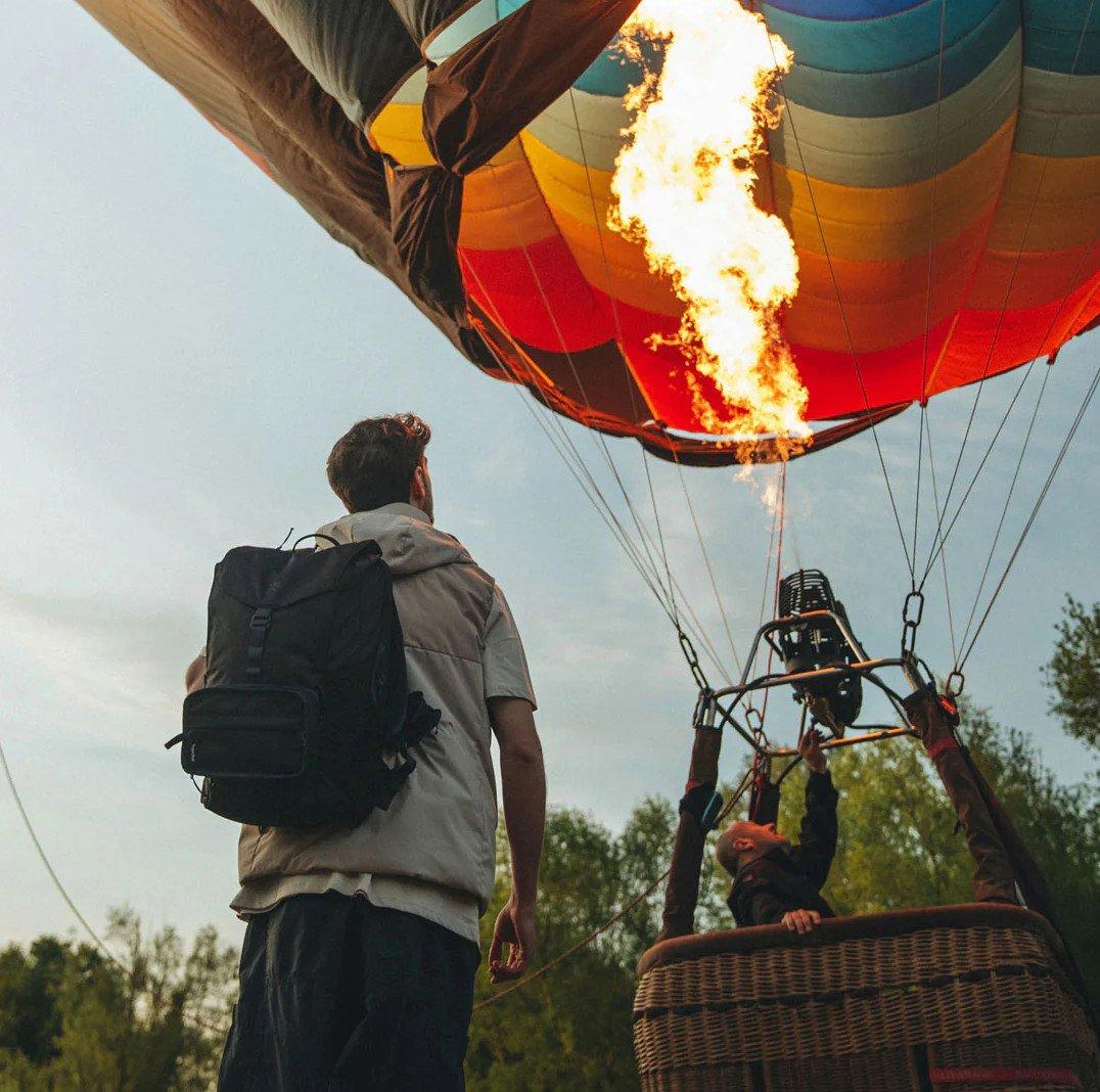 Tropicfeel Nook 14-26L Backpack in Black | Tiso