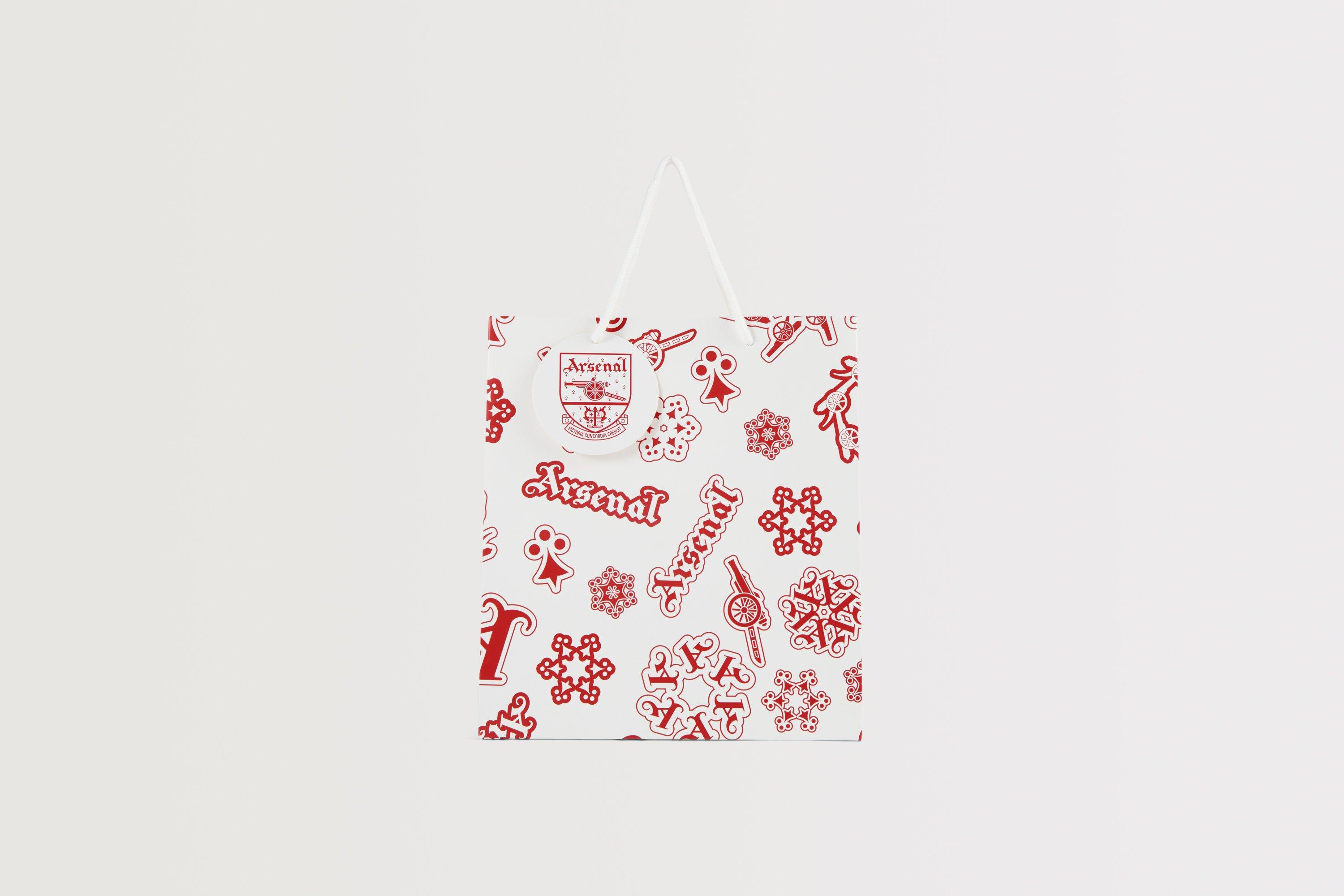 Arsenal Christmas Gift Bag | Official Online Store