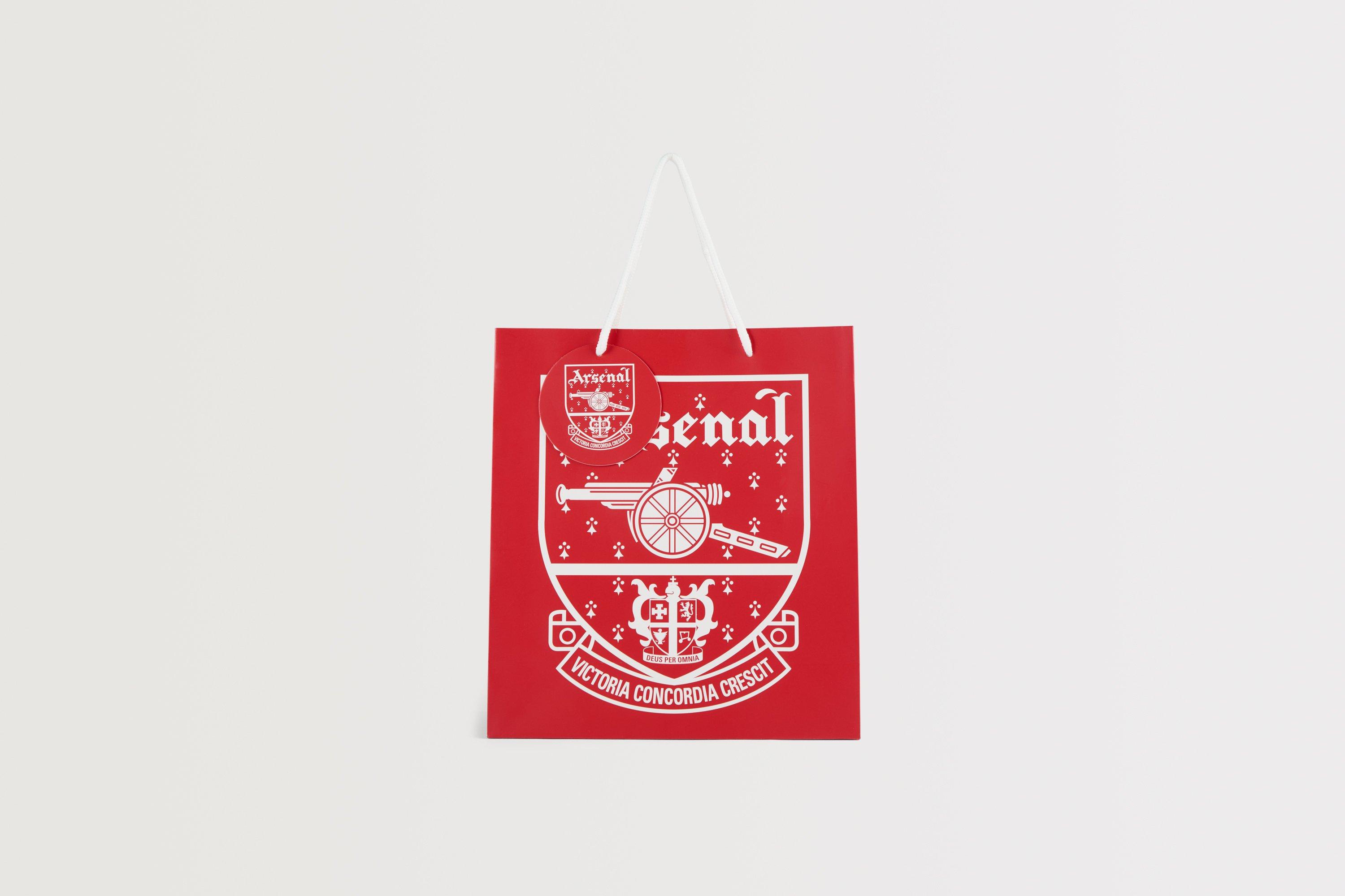 Arsenal Retro Gift Bag | Official Online Store