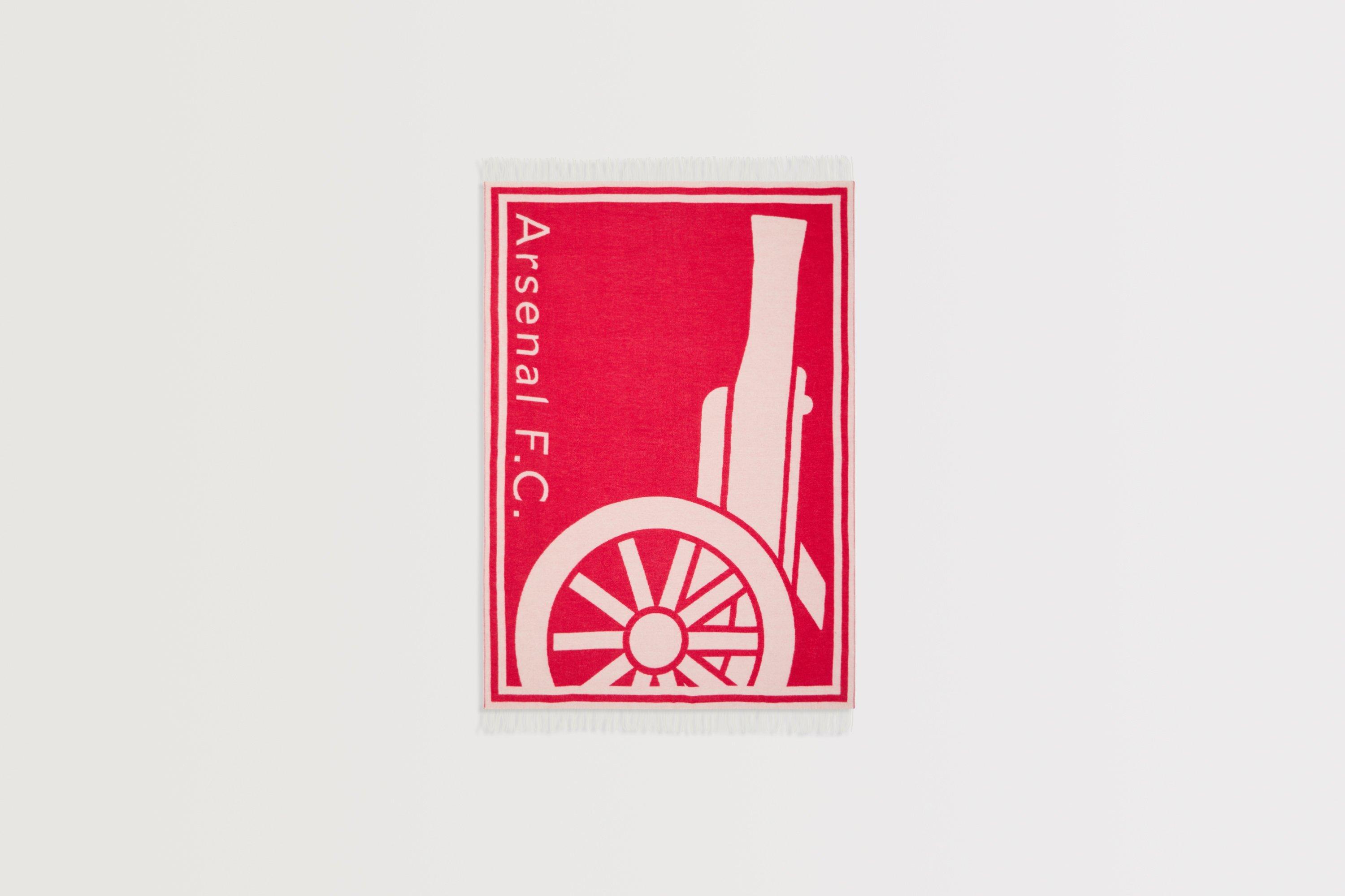 Arsenal Red Cannon Wool Blanket | Official Online Store