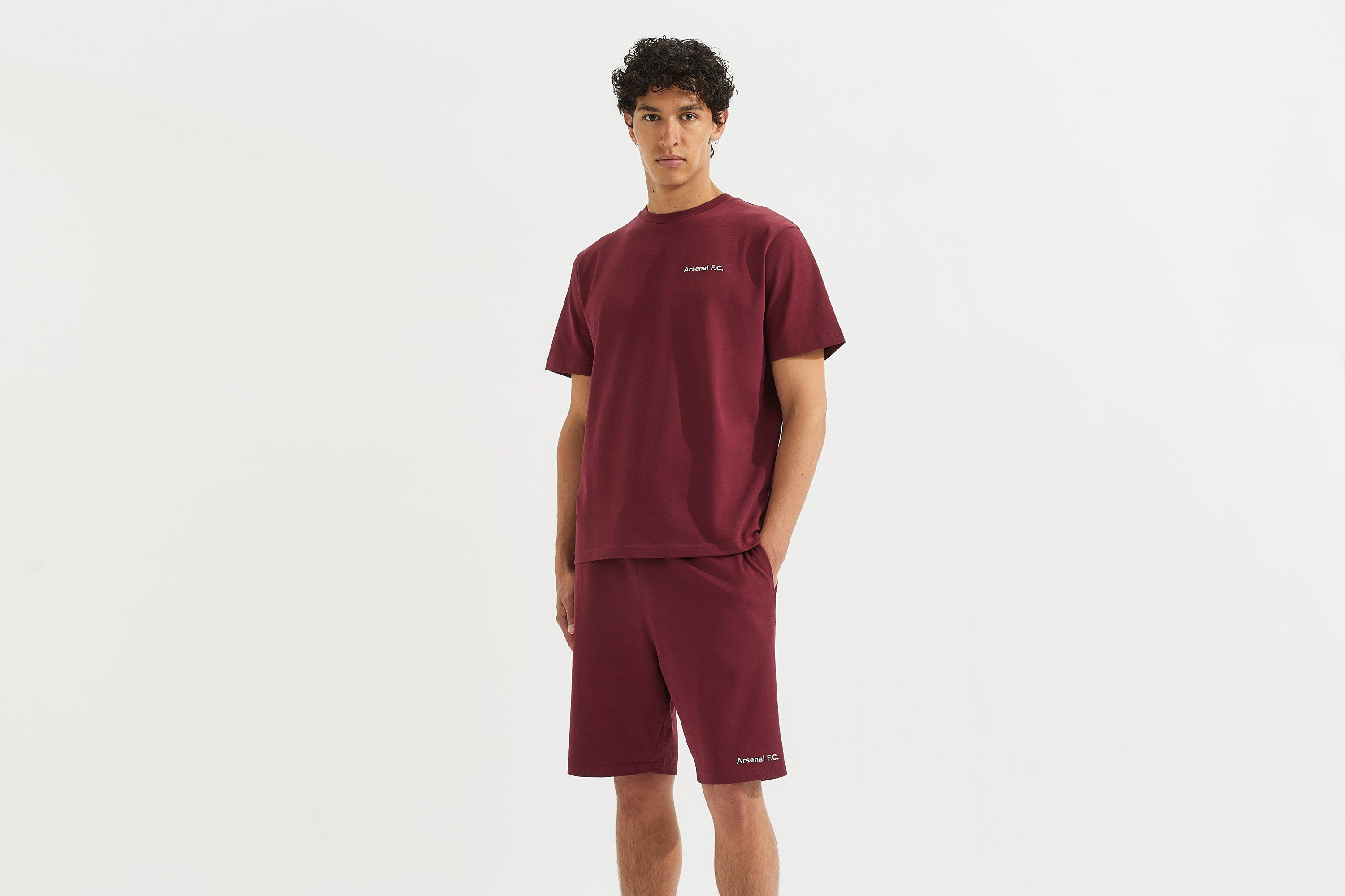 Arsenal Essentials Chapman Lounge Short Set | Official Online Store