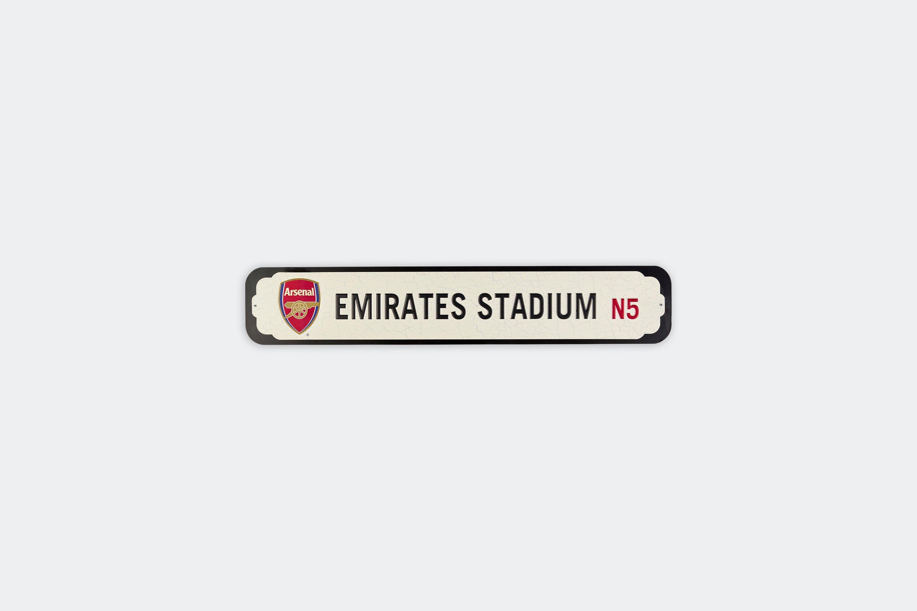 Arsenal Flags, Pennants & Signs | Official Online Store