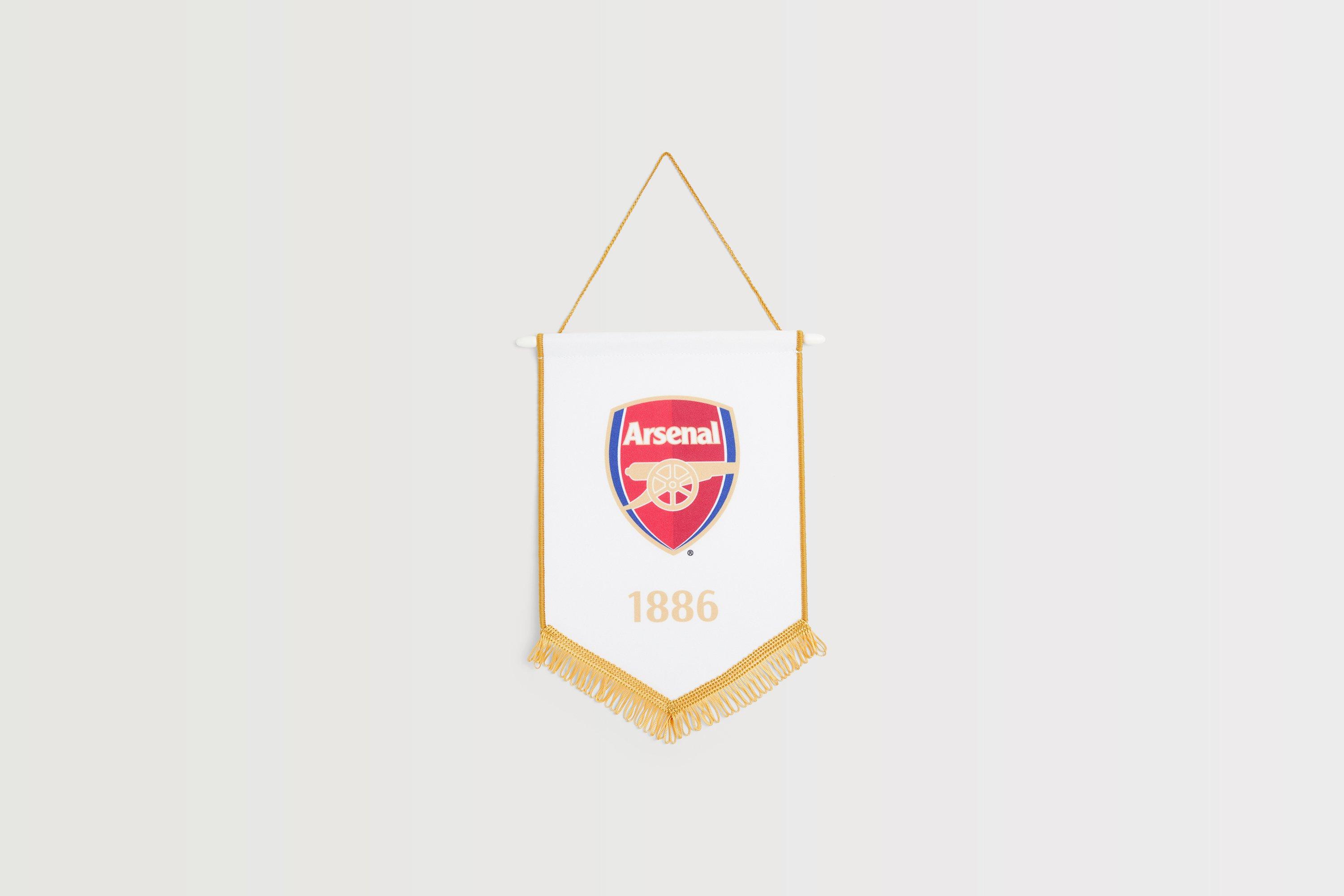 Arsenal Flags, Pennants & Signs | Official Online Store