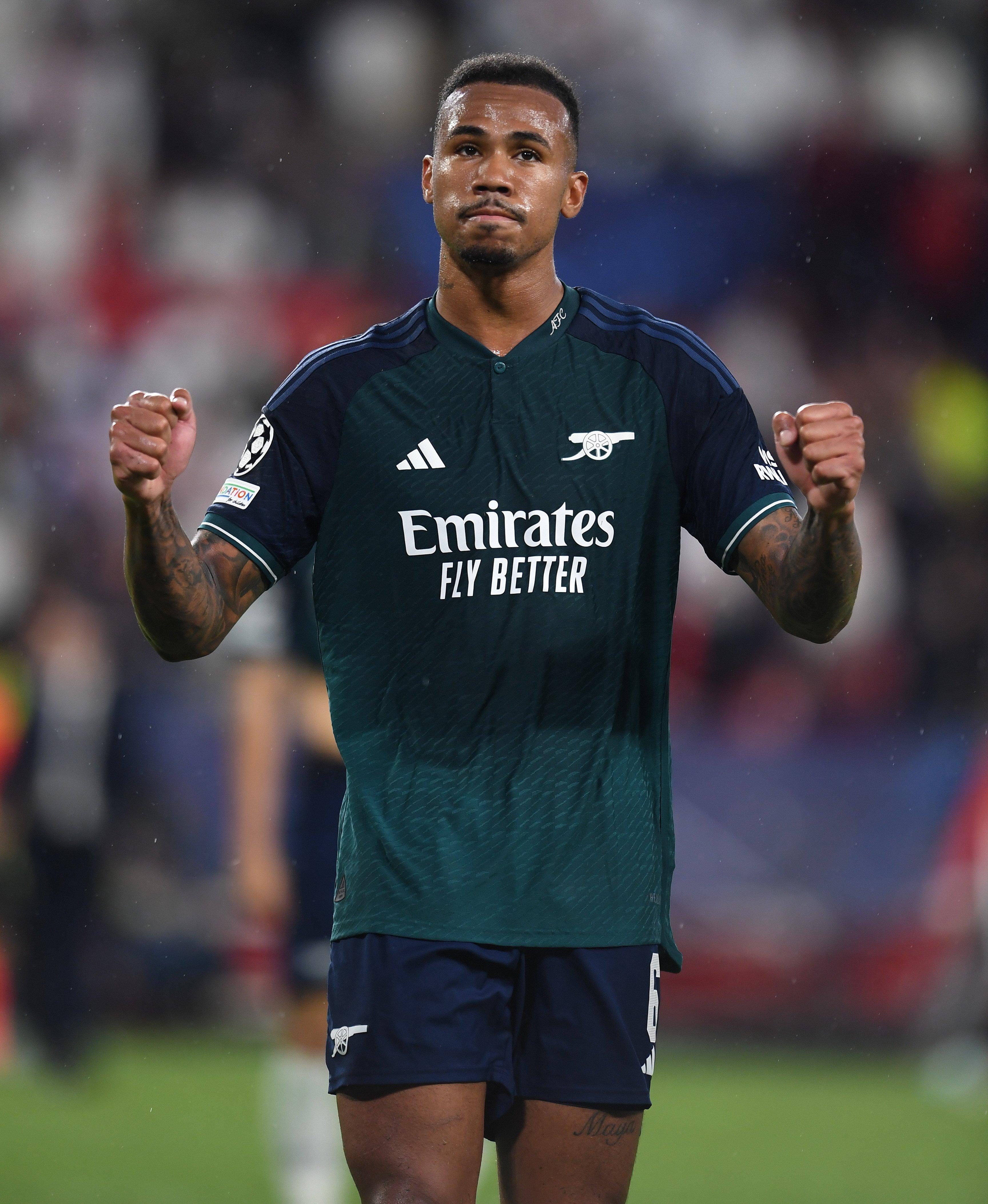 Arsenal Match Worn Shirt V Sevilla GABRIEL | Official Online Store