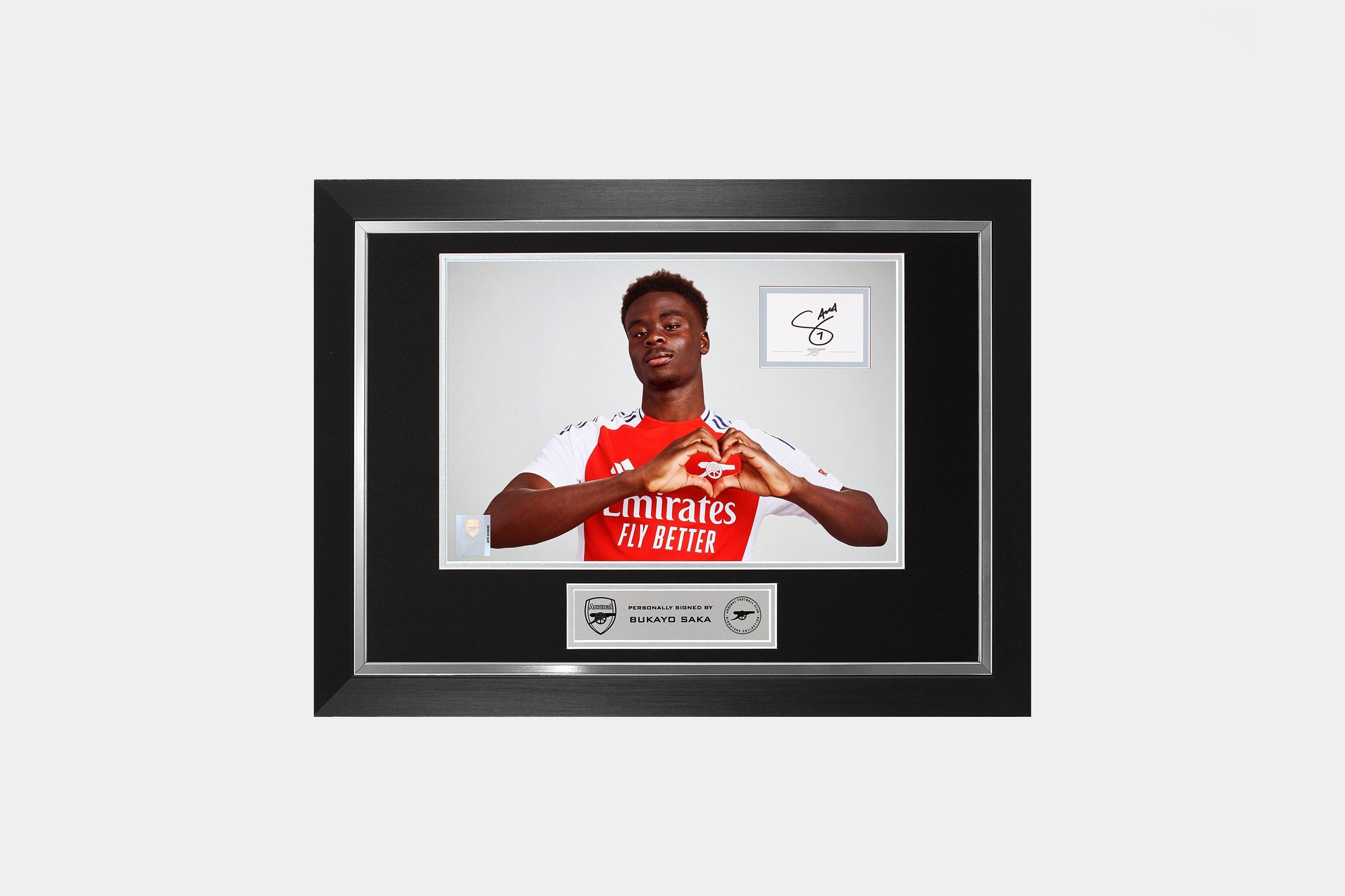 Arsenal 24/25 Framed Signed SAKA Heart Print | Official Online Store