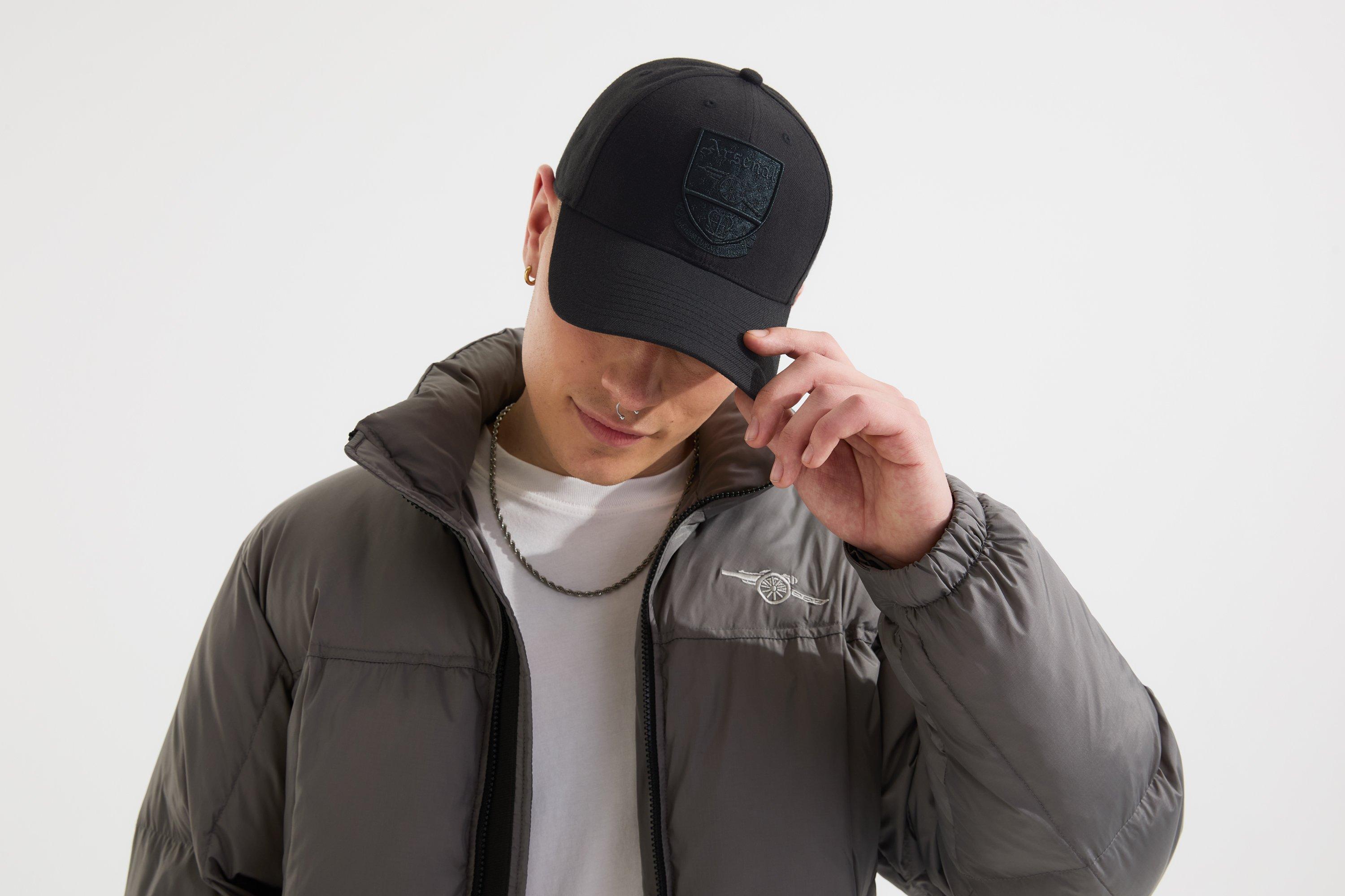 Arsenal 47 Blackout Concordia Crest Snapback Cap | Official Online Store