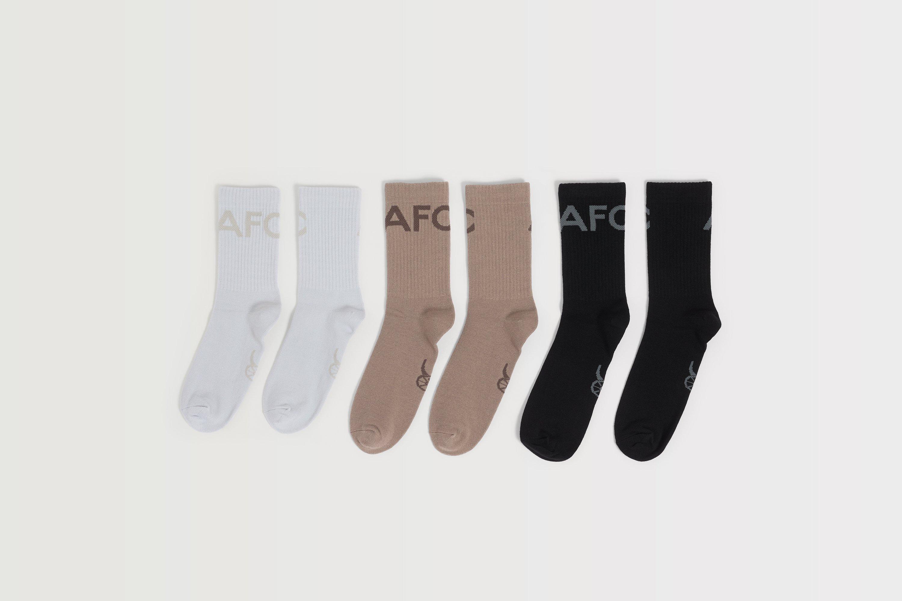Arsenal Holloway Social Club 3 Pack Socks | Official Online Store