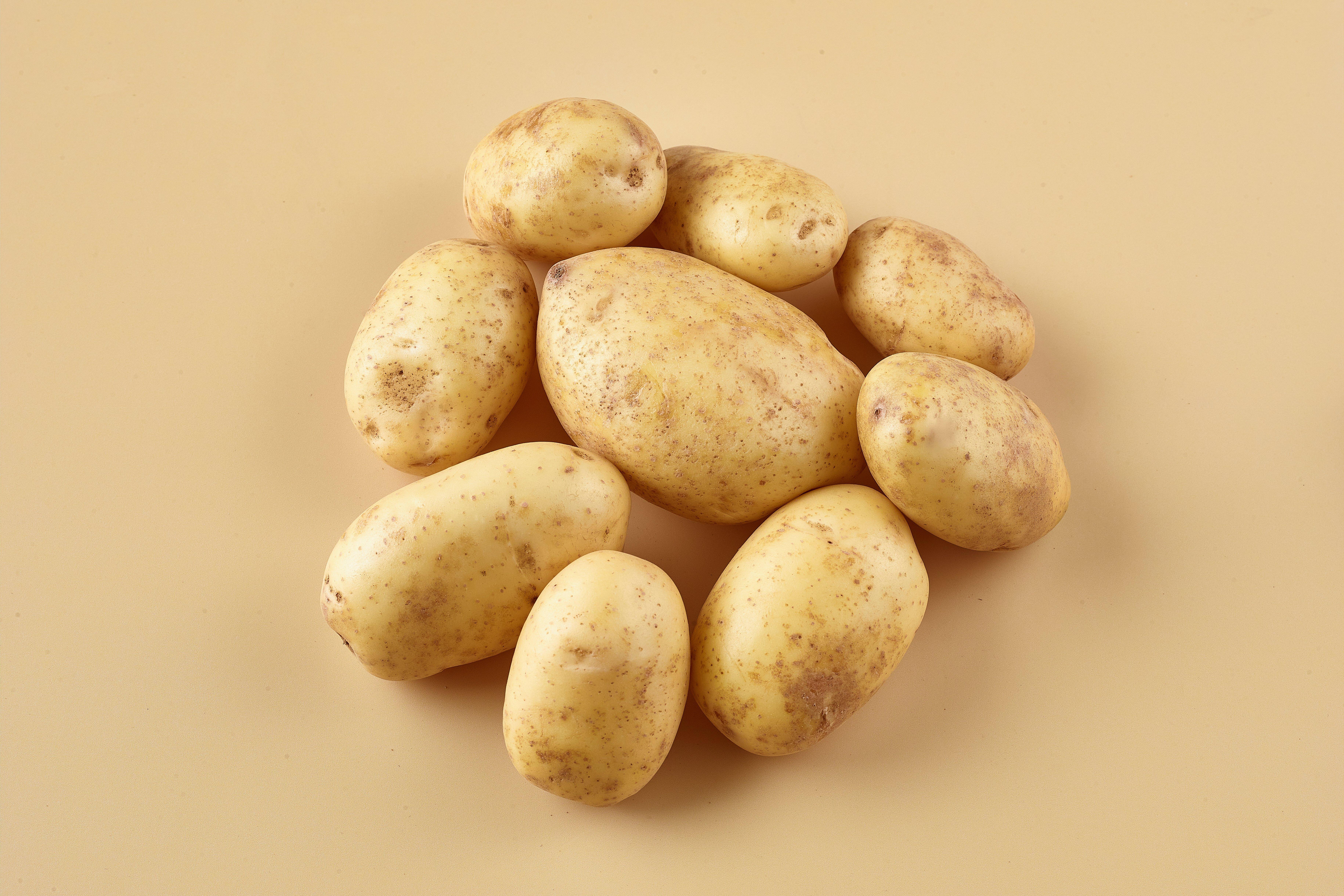 Buy Wholesale White & Red Potatoes in Bulk | Brakes Foodservice ...