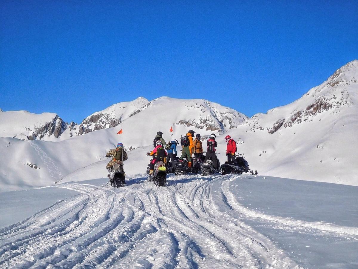 How to perform a sled safety equipment trailhead check | Backcountry Access