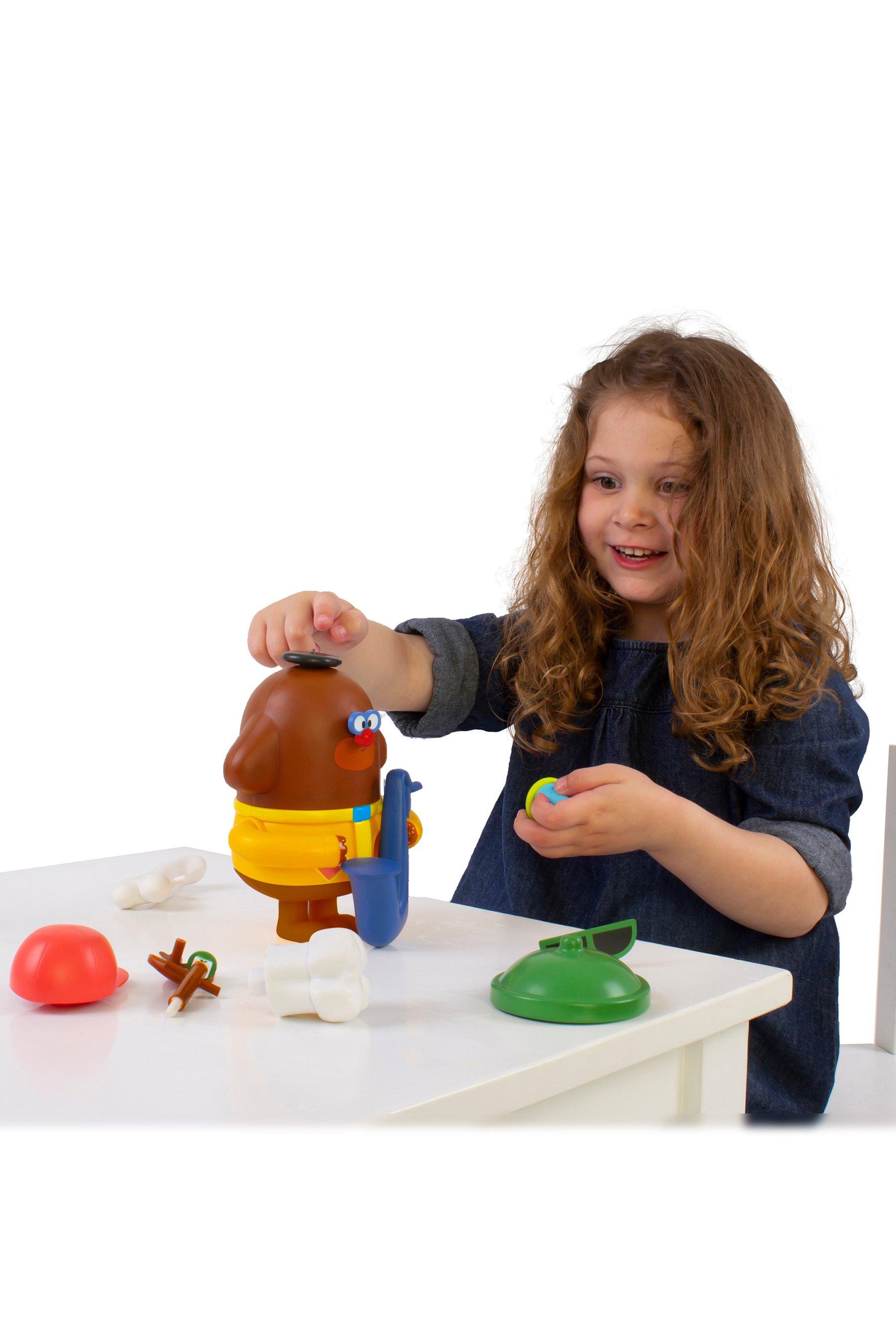 hey duggee the potty badge by hey duggee | Hey duggee the potty badge ...