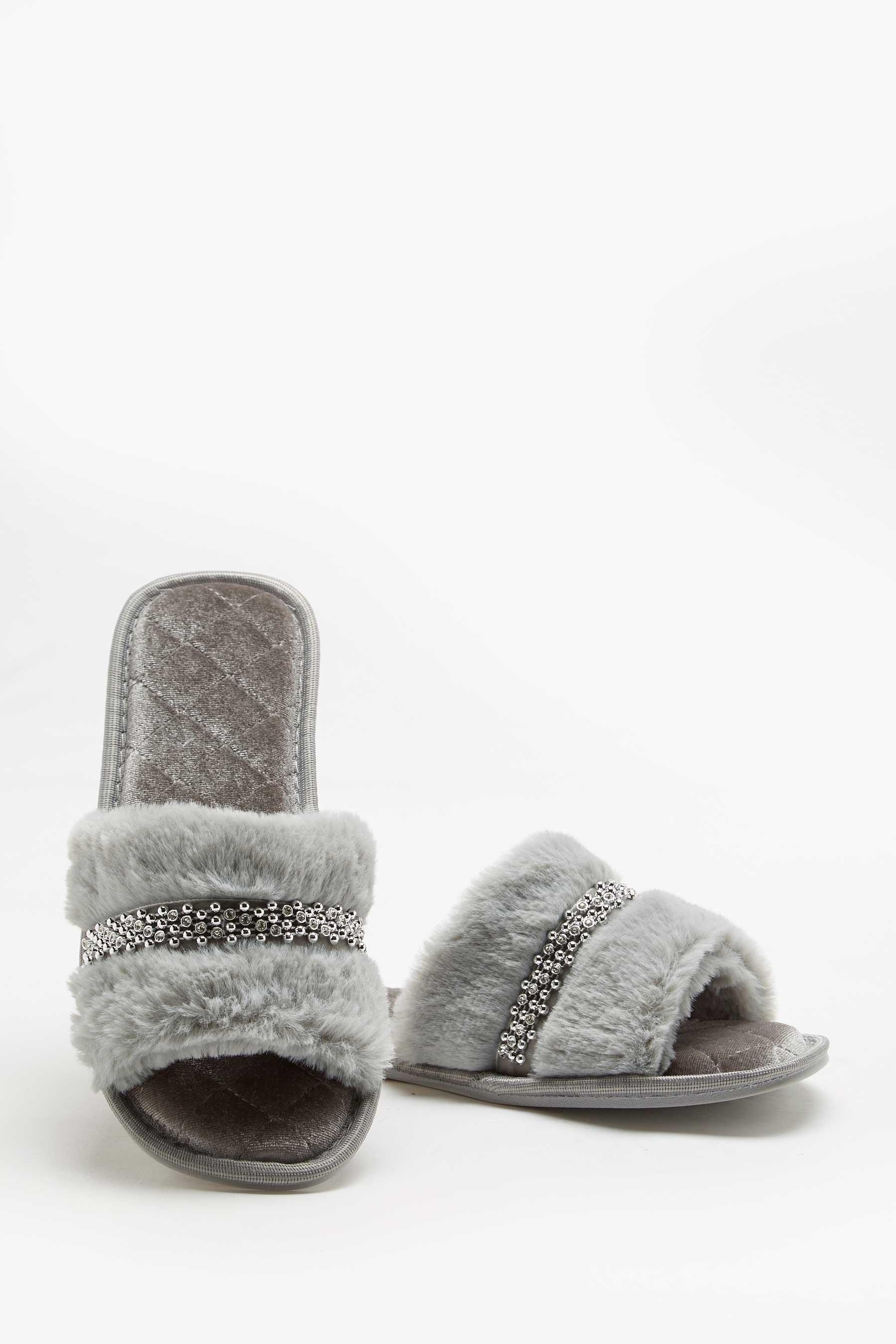 Womens Slippers | Studio