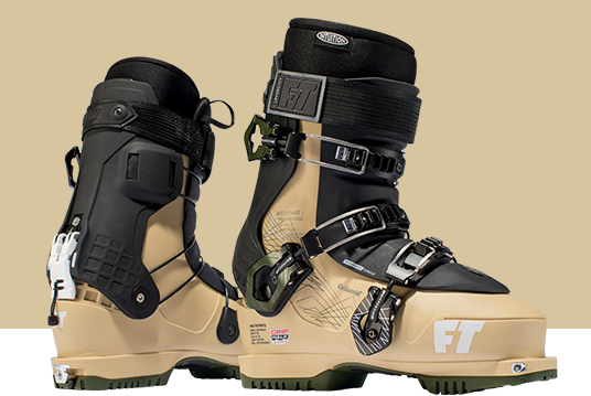 How to Choose Downhill Ski Boots