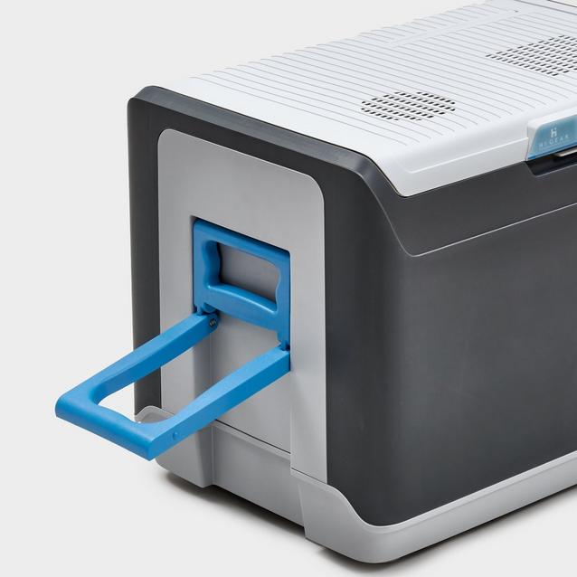 HI-GEAR 45L Portable Fridge | Blacks