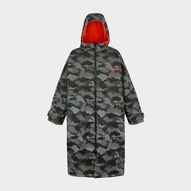 Regatta Waterproof Changing Robe | Blacks