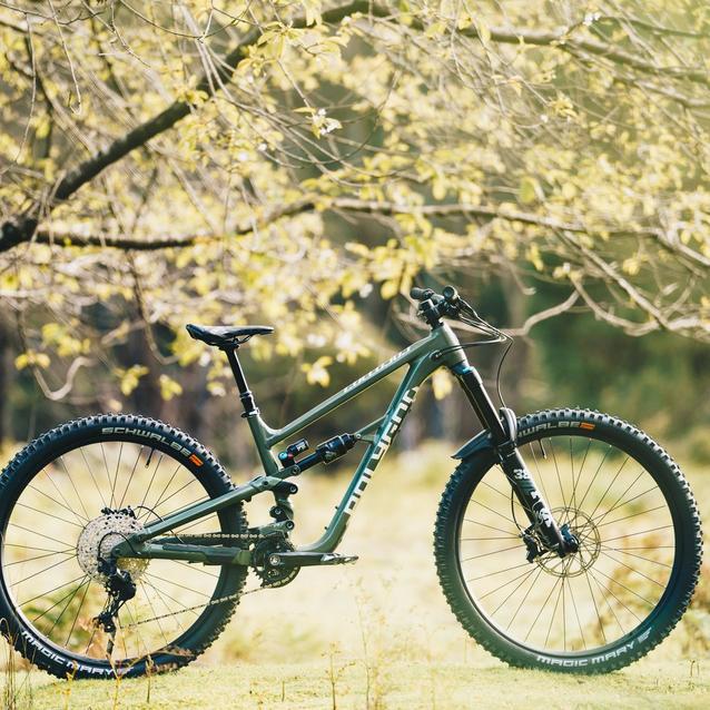 POLYGON Collosus N9 Full Suspension Mountain Bike | GO Outdoors