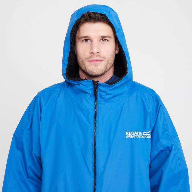 Regatta Waterproof Changing Robe | GO Outdoors