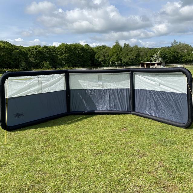 Maypole 3 Panel Air Windbreak Single Point Inflation | GO Outdoors
