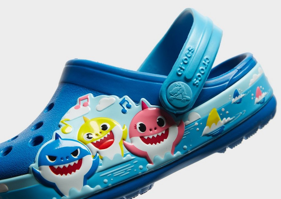 CROCS BABY SHARK CLASSIC CLOG INFANT 207066-4JL | kolor Niebieski ...