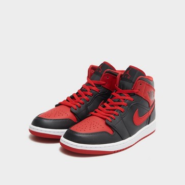 Adidași Air Jordan 1 • Sneakers originali • JD Sports