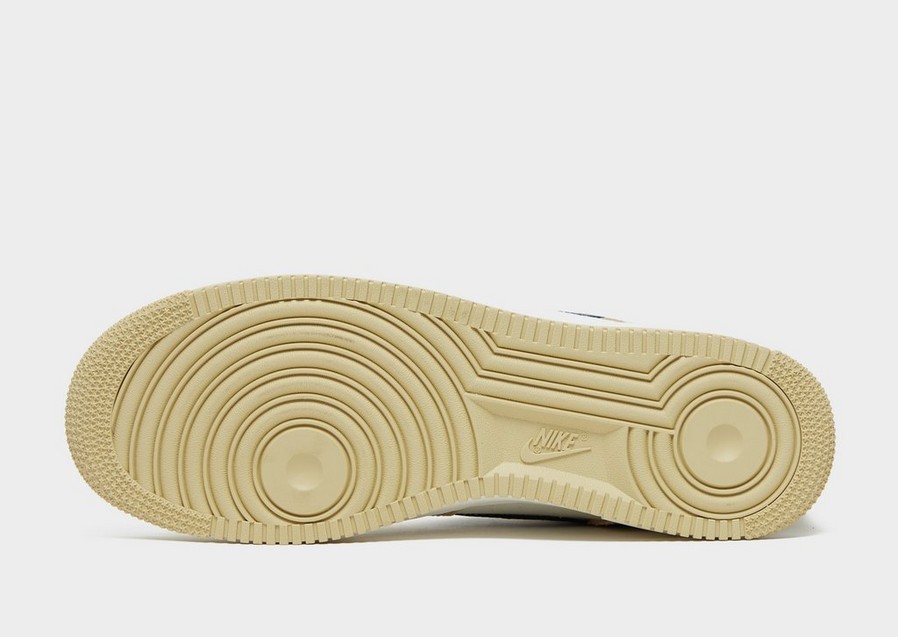 Sneakers NIKE AIR FORCE 1 '07 LX DV7186-700 • Bej • Bărbați • JD Sports ...