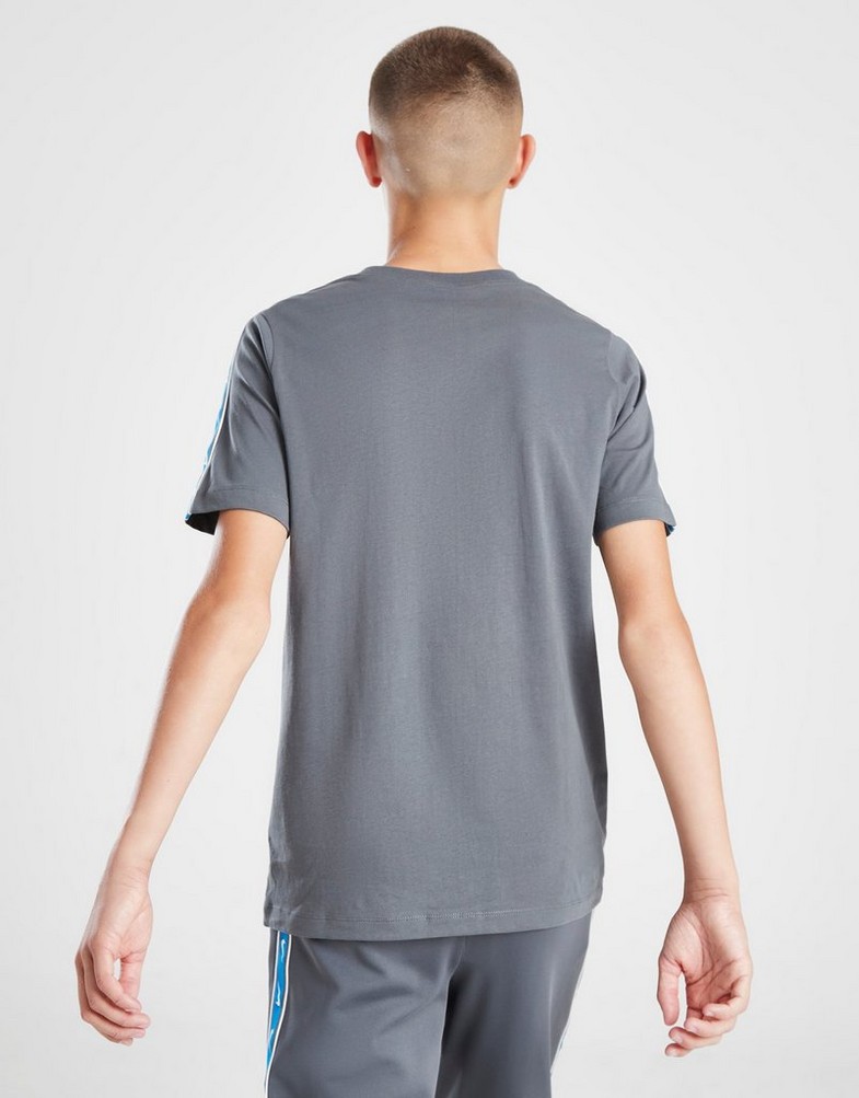 NIKE T-SHIRT B NSW REPEAT SW SS TEE DZ5628-068 | kolor Szary Dziecięce Ubrania w JD Sports