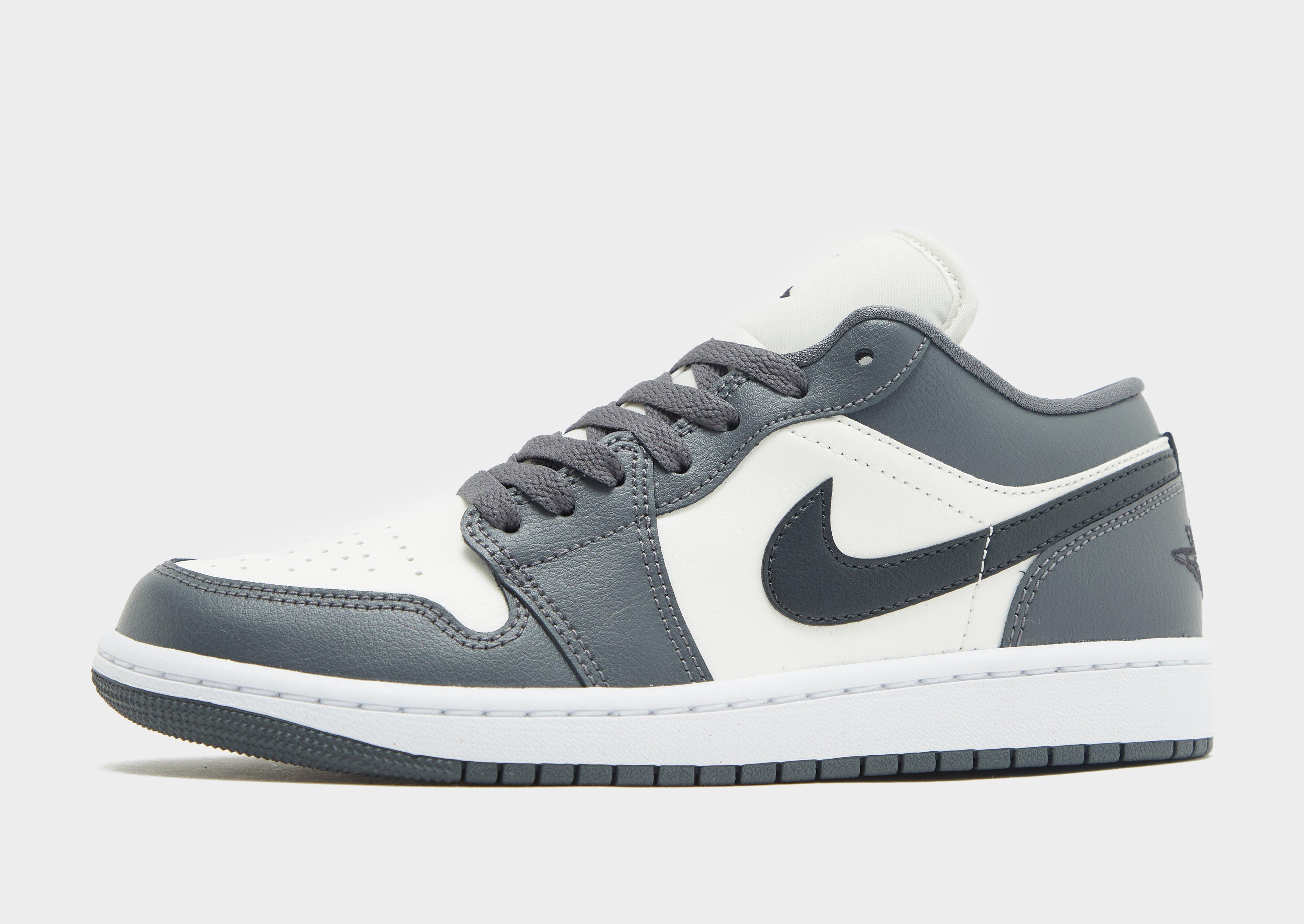 Sneakers AIR JORDAN 1 LOW DC0774-102 • Gri • Femei • JD Sports Romania