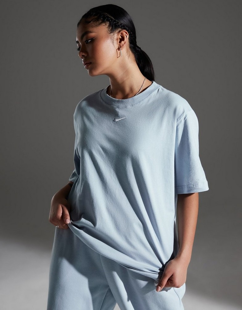 NIKE T-SHIRT W NSW TEE ESSNTL LBR PHOENIX FD4149-440 | kolor Niebieski ...