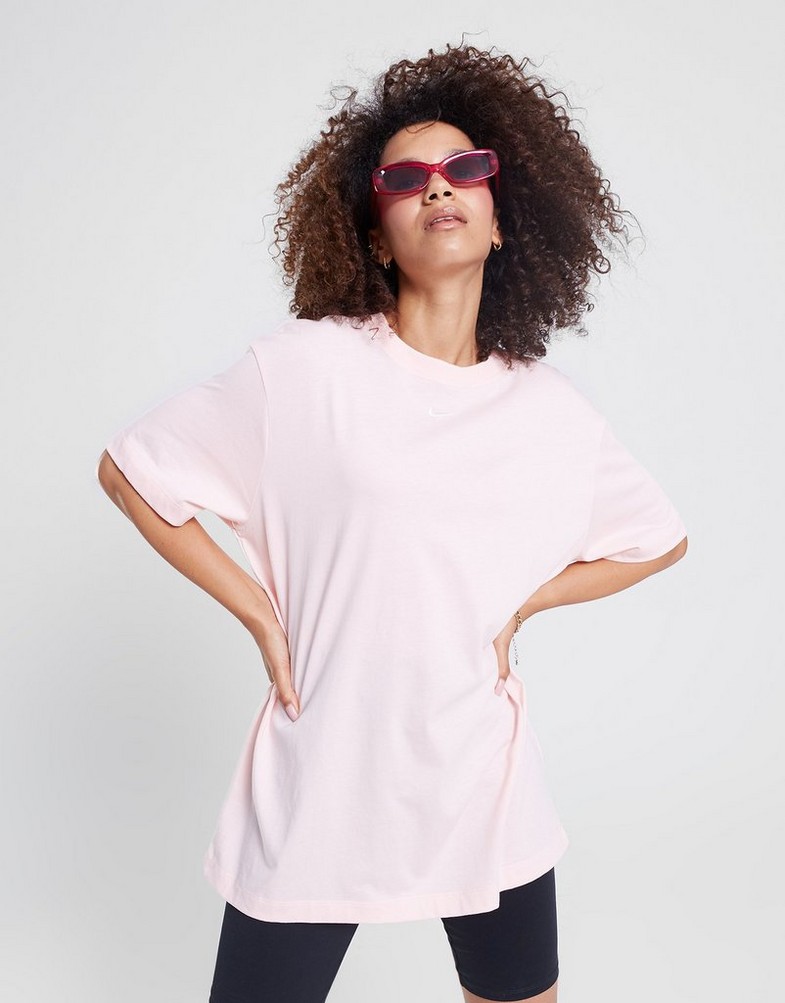 Tricouri NIKE TRICOU SPORTSWEAR ESSENTIAL OVERSIZED (DN5697-610) Femei ...