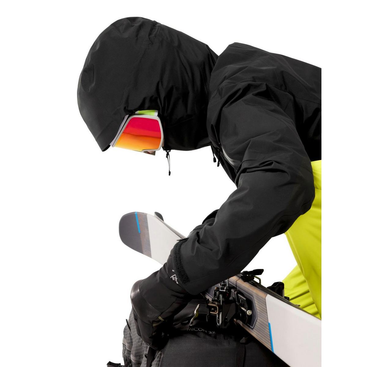 Arc'teryx Men's Rush GORE-TEX Jacket - Black | Tiso Arc'teryx Men's Rush GORE-TEX Jacket - Black | Tiso