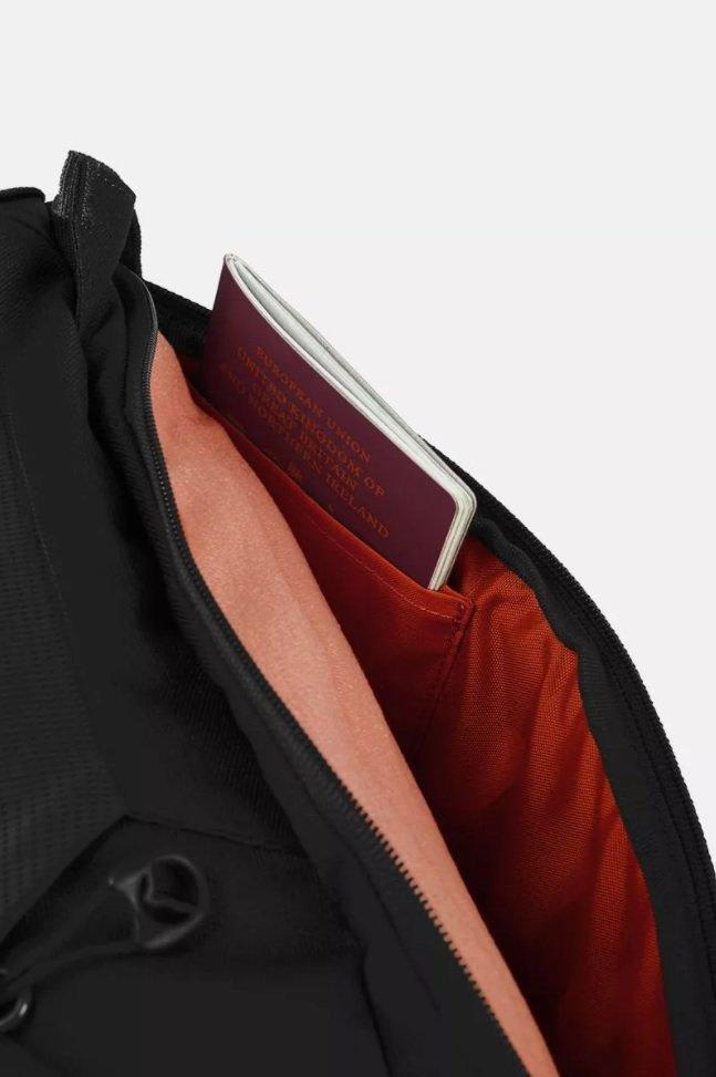 Escape Flight 36 | Rucksacks and Bags | Tiso