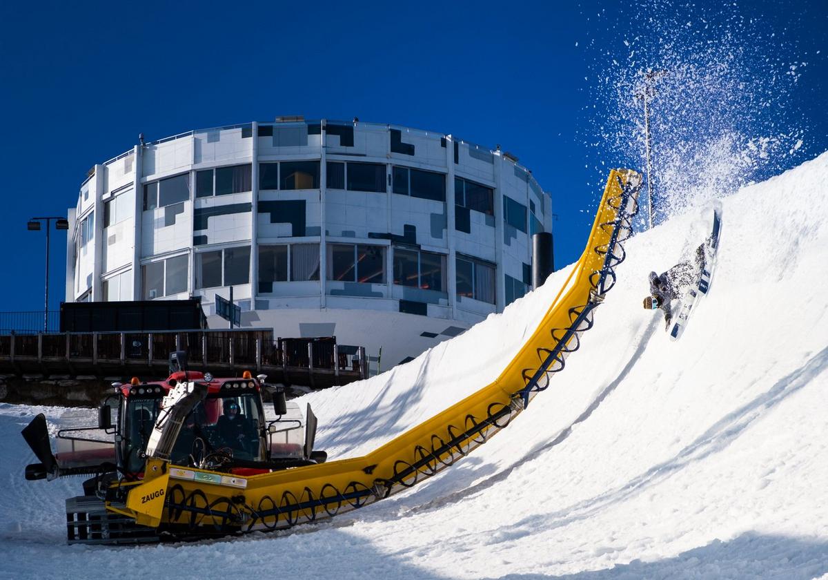 Daniel Loosli | Sanctuary | LINE Skis