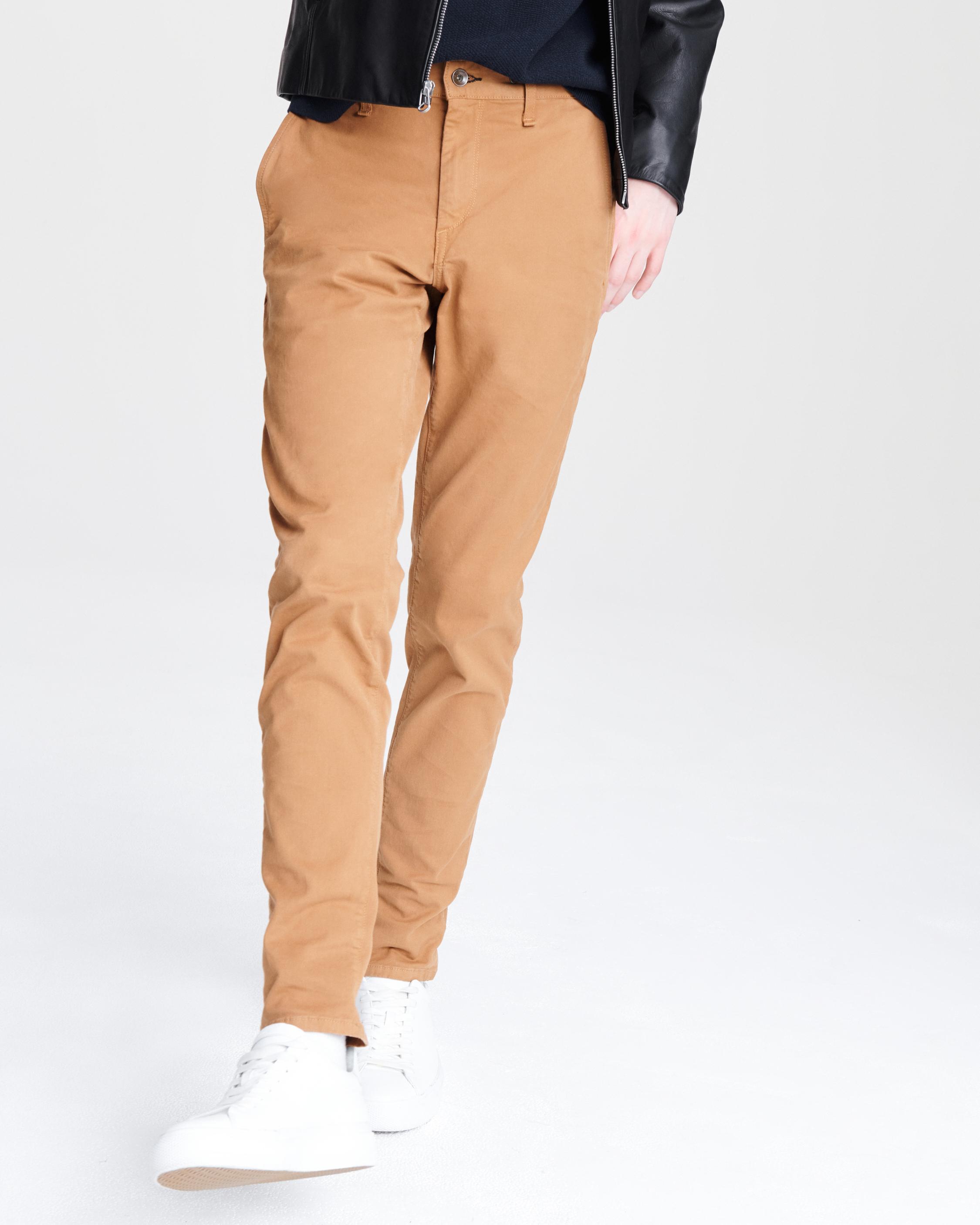 Chinos Pants for Men with Expert Craftsmanship | rag & bone