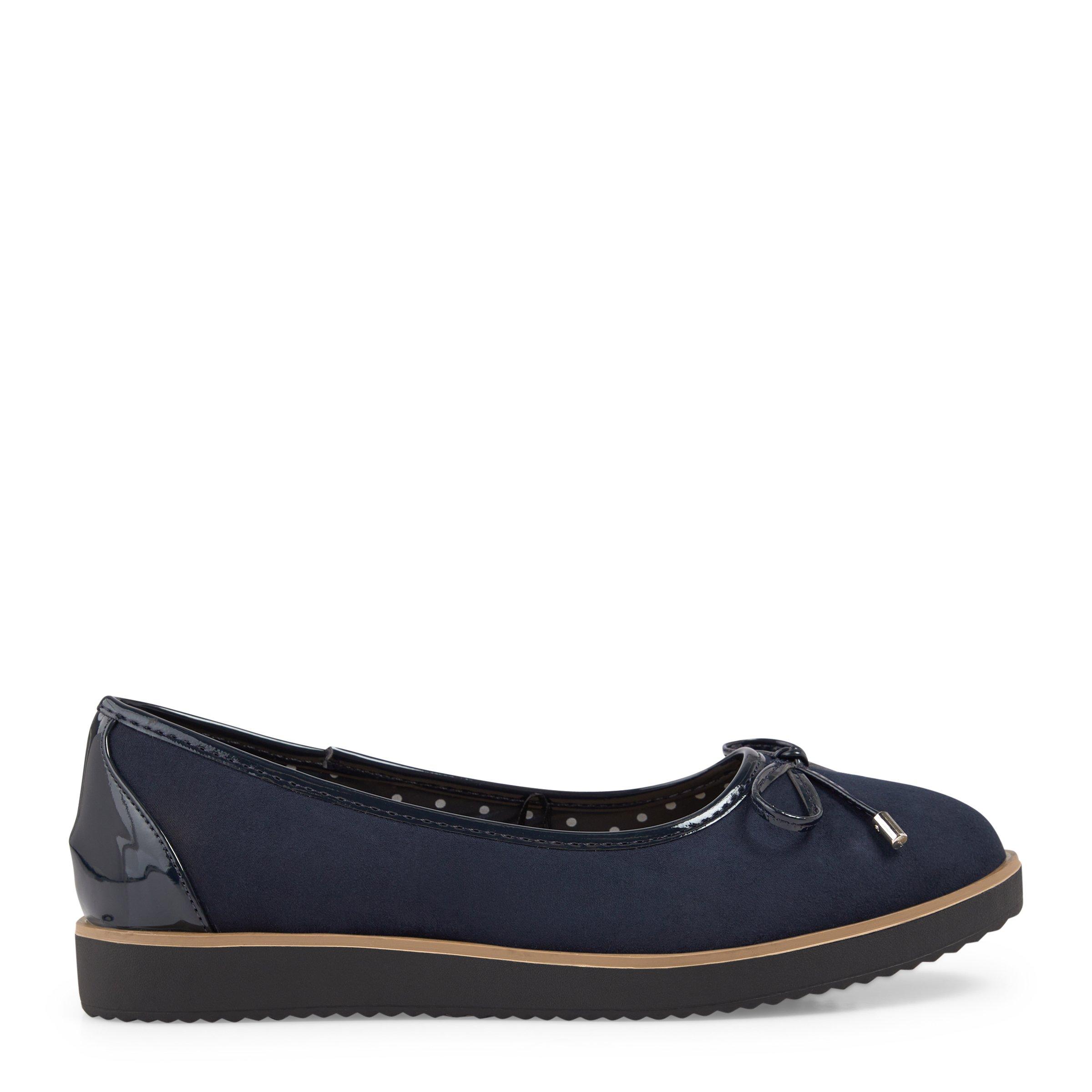 Navy Pump (3126452) | Truworths