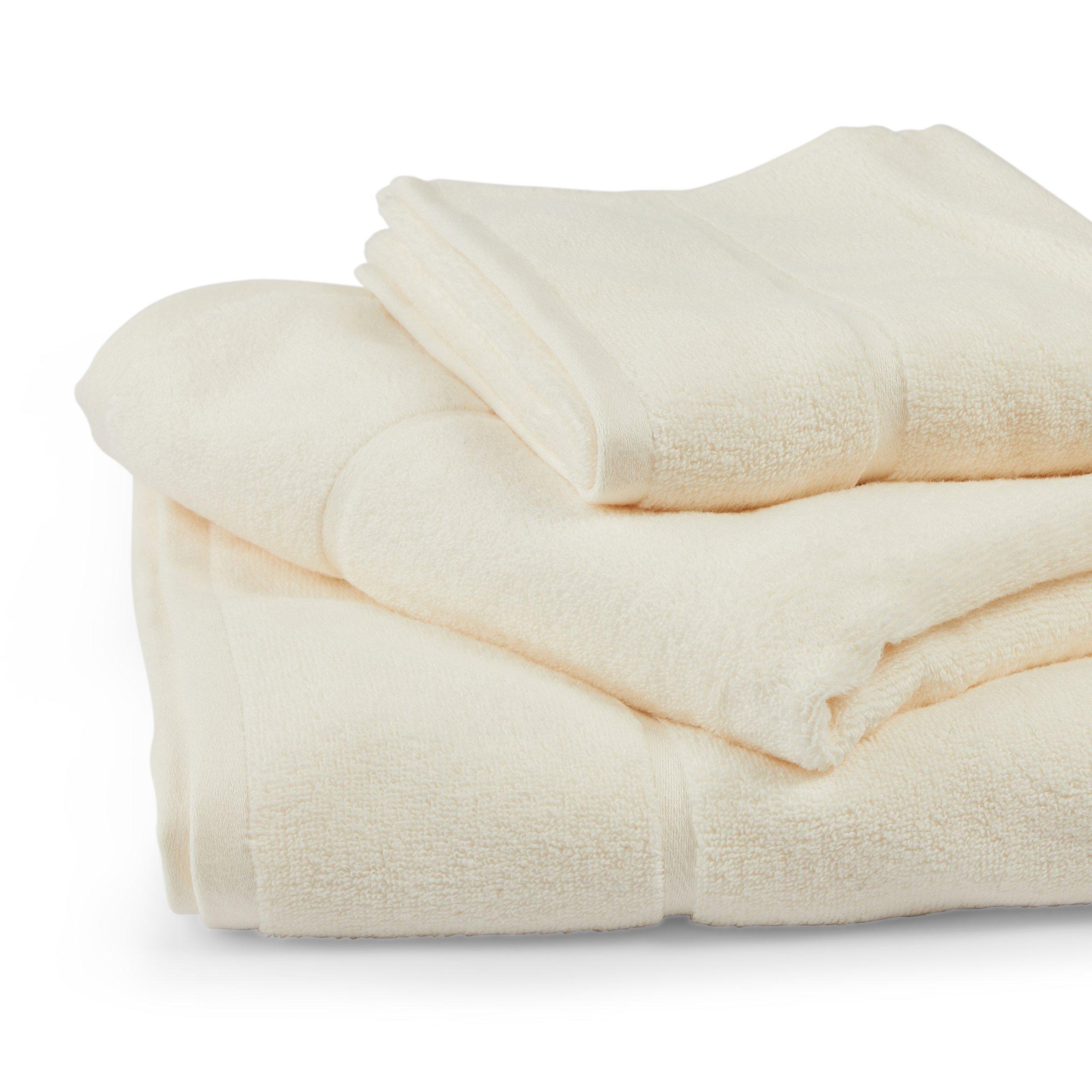 Zero Twist Ivory Towels (3177025) | Loads of Living