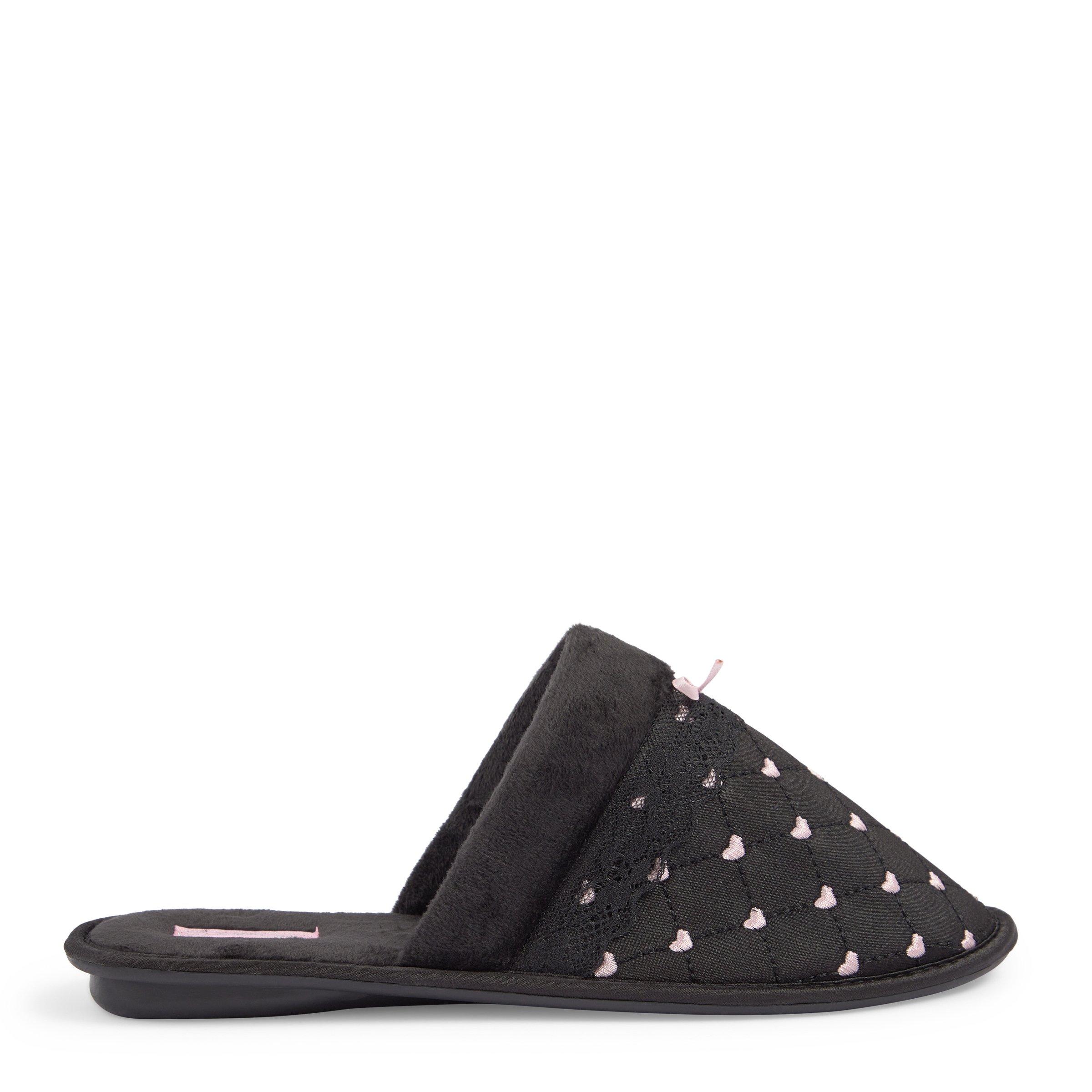 Black Quilted Closed Toe Slippers (3183824) | Intrigue
