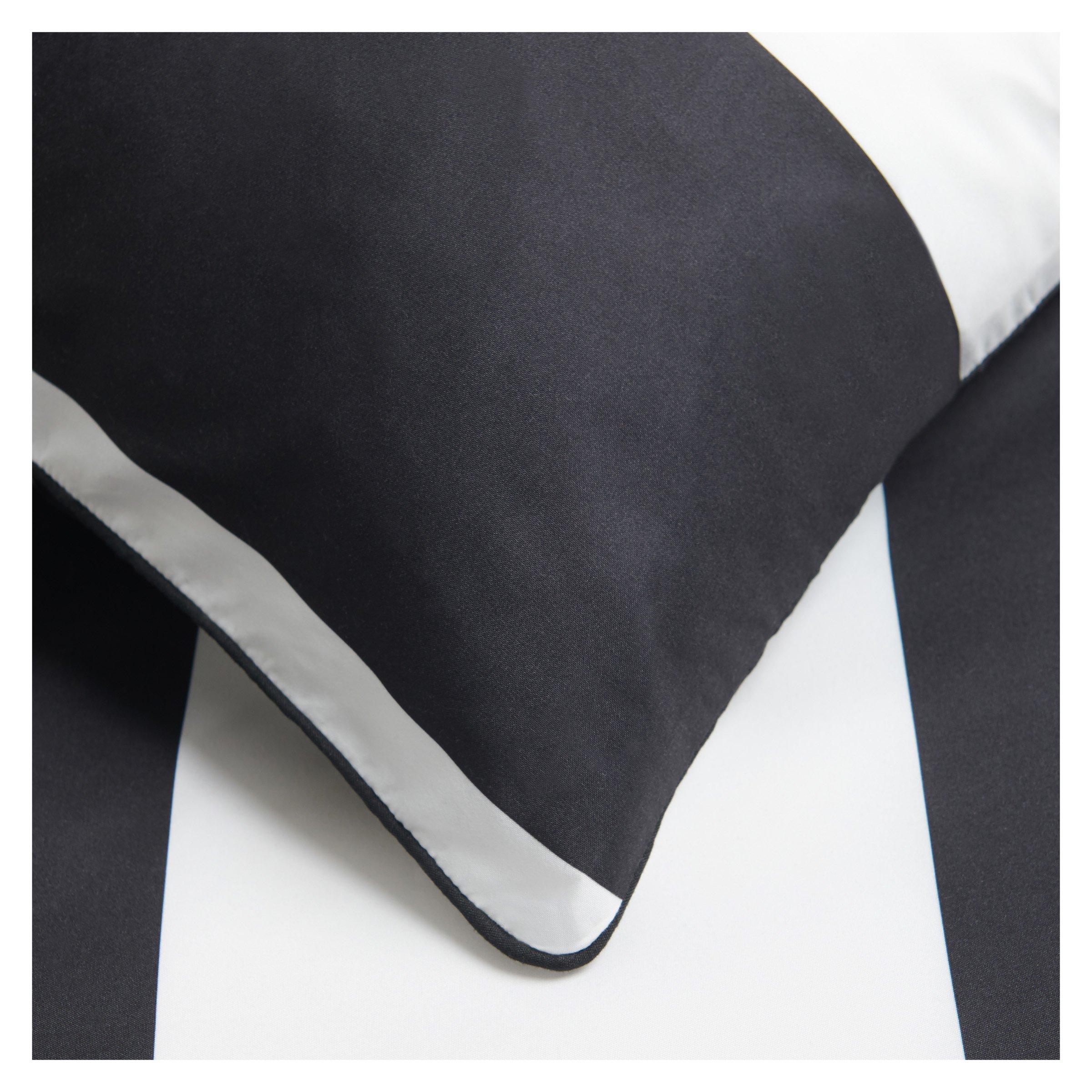 Microfibre Black and White Stripe Pillowcase Set (3192015) | Loads of ...