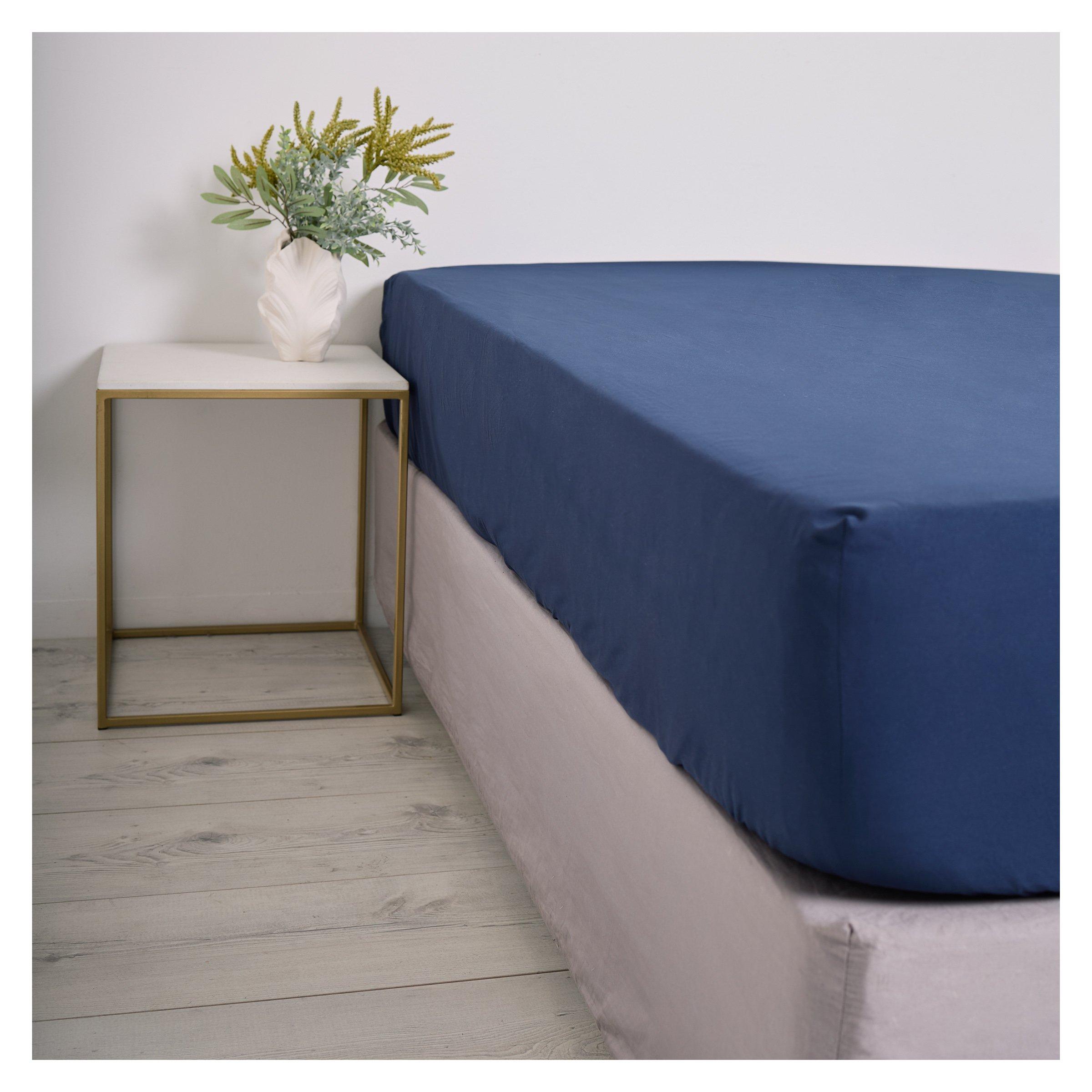 Microfibre Navy Blue Fitted Sheets (3225486) | Loads of Living