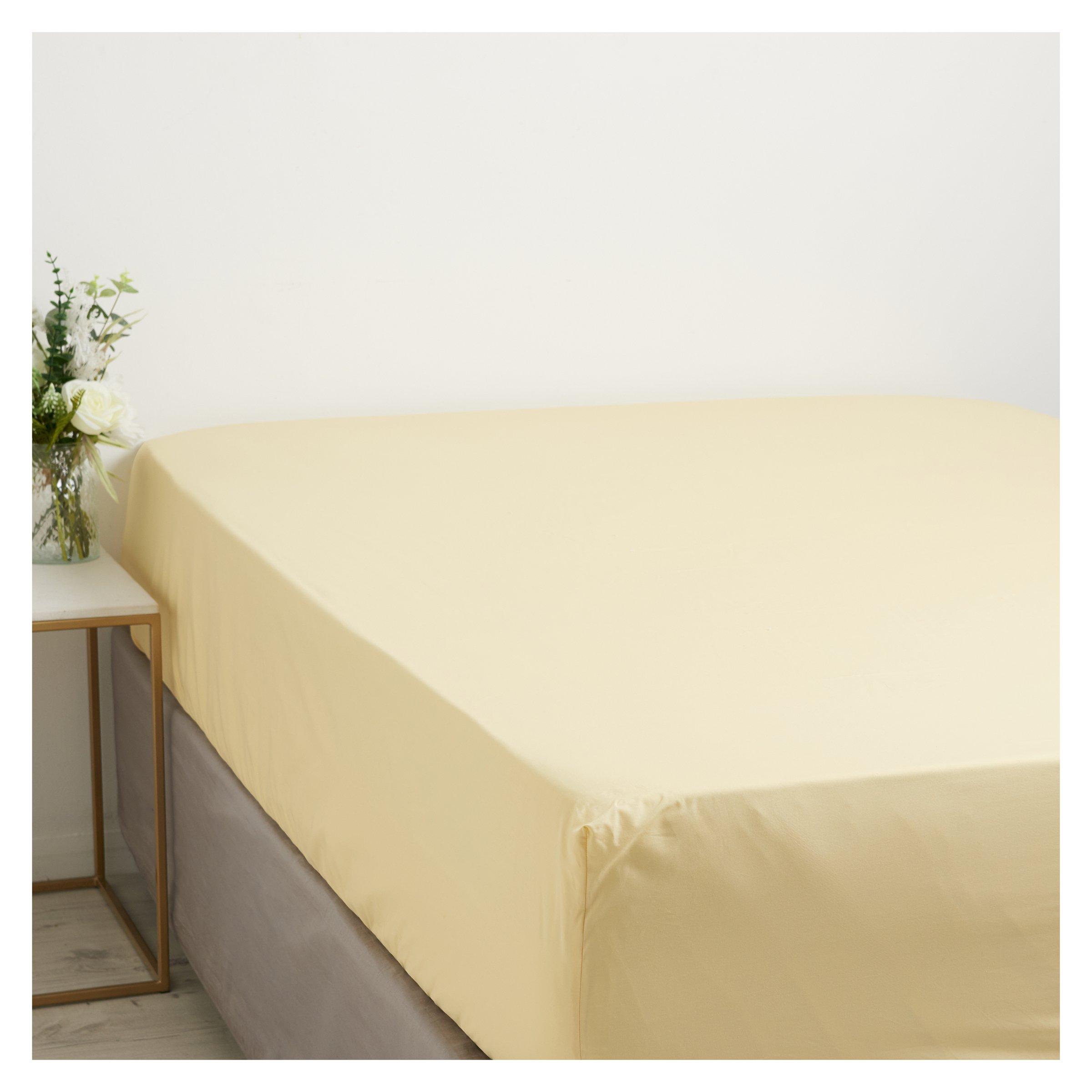 200TC Yellow Fitted Sheet (3241739) | Loads of Living