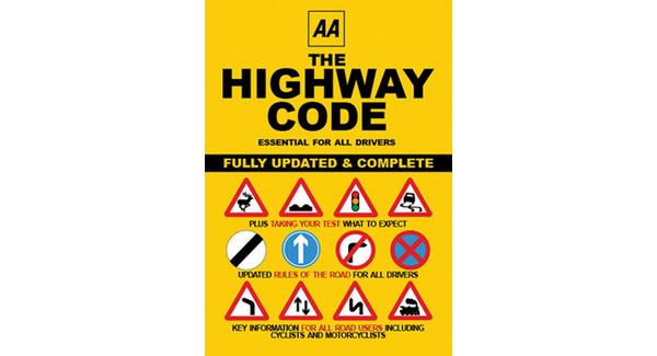 AA Kits | AA Emergency Breakdown Kits | Halfords UK