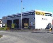 Llanelli MOT, Servicing, Tyres & Car Repairs | Halfords UK