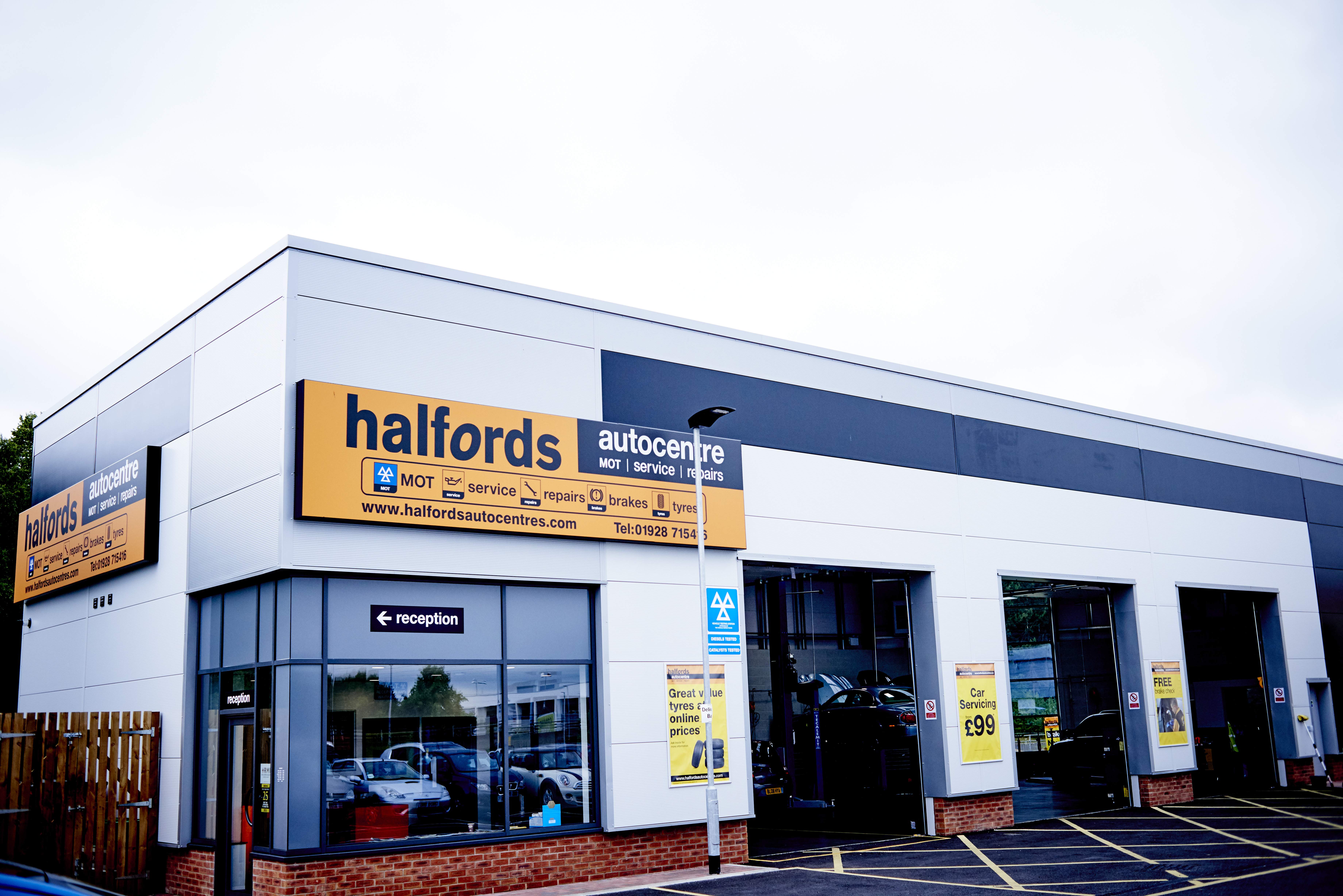 MOT Servicing Tyres Car Repairs in Runcorn Halfords UK